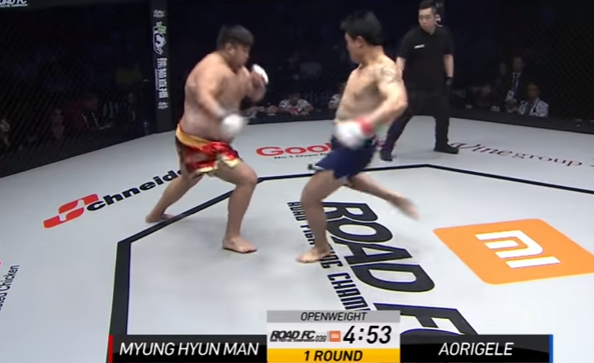 MMA fight ends immediately after crushing kick to groin – ESPN 97.5